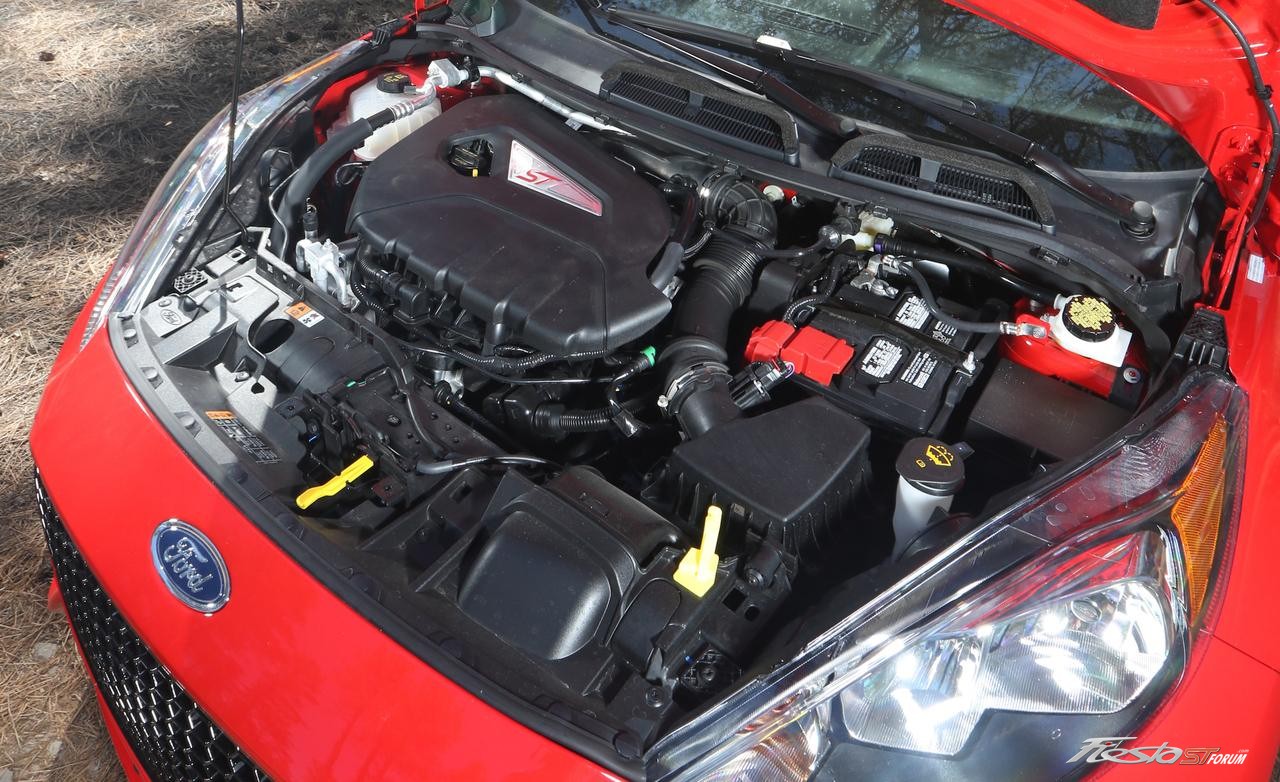 2014-ford-fiesta-st-turbocharged-16-liter-inline-4-engine-photo-607374 ...